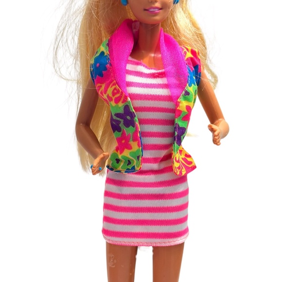 Barbie | Toys | Vintage Barbie Hot Pink Retro Dress | Poshmark